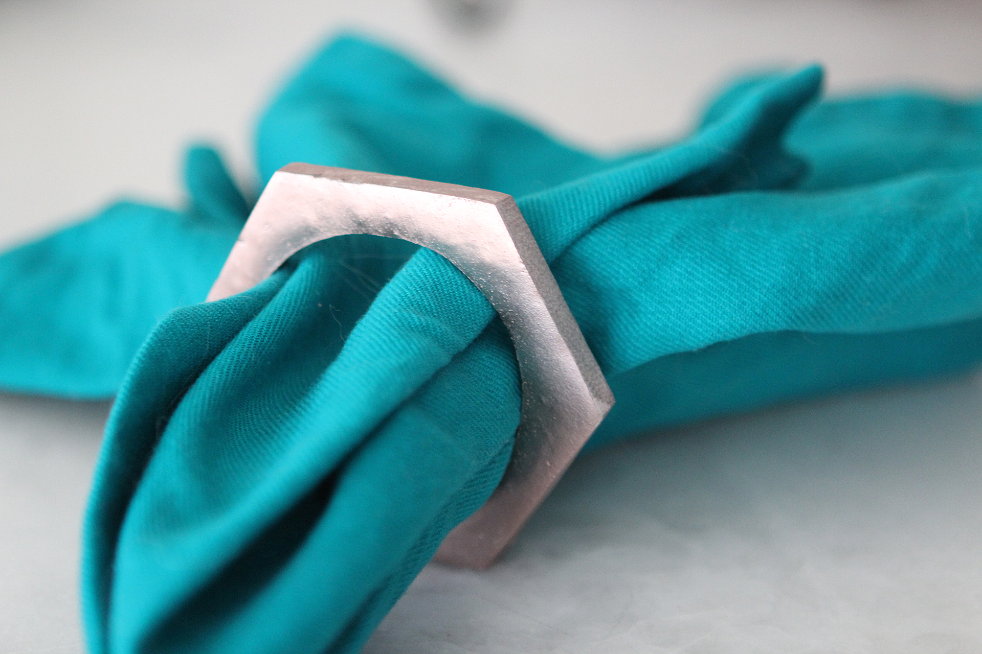 DIY Rose Gold Napkin Rings Alexandra Adams DIY Rose Gold Napkin Rings Alexandra Adams